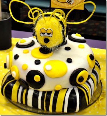 The Autocrat: Bumble Bee Cake